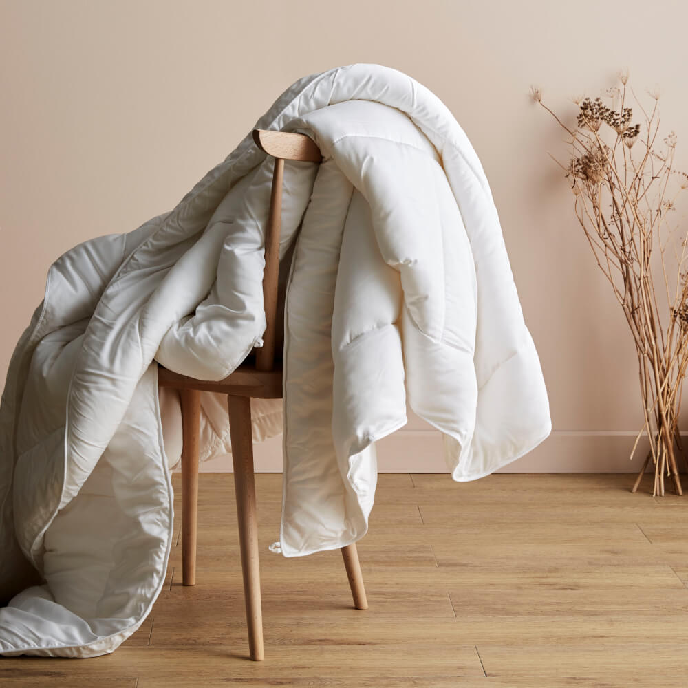 What You Should Know About Down Bedding | ettitude